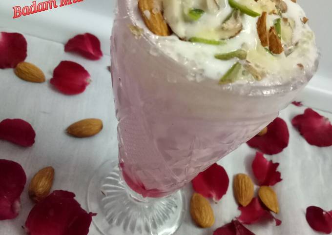 Rose Icecream Badam Milkshake Recipe by Mohini Gupta - Cookpad