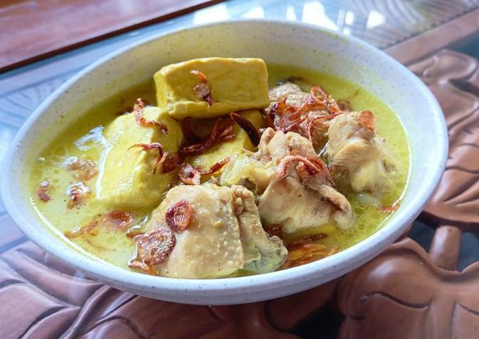 Resep Opor Ayam dan Tahu oleh Riptina Pawestri - Cookpad