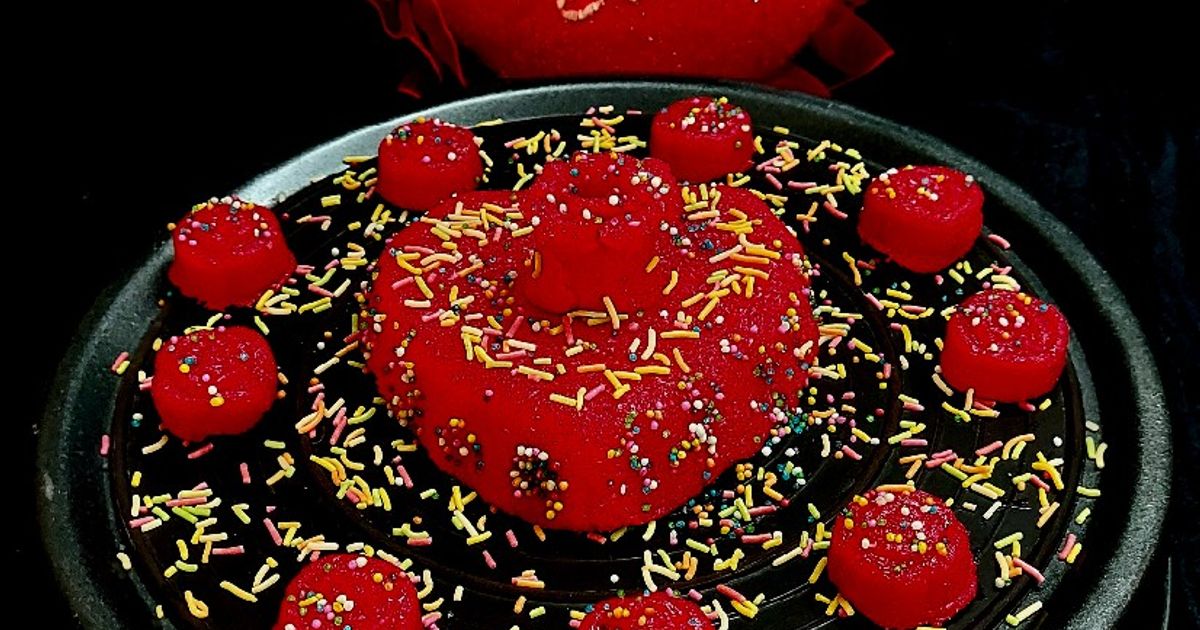 Red Rose Coconut Cake Recipe by Manisha Sampat - Cookpad