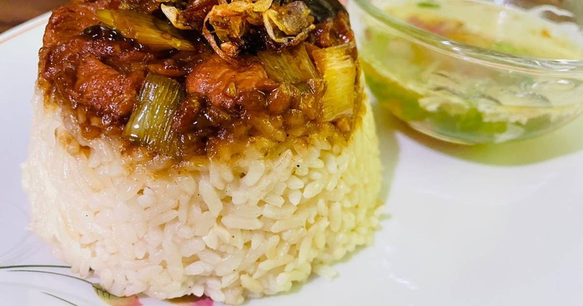 Resep nasi tim ayam rumahan: Lembut, gurih, dan sehat