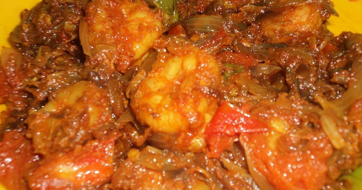 Prawns Masala Recipe by Rasmi Viju - Cookpad