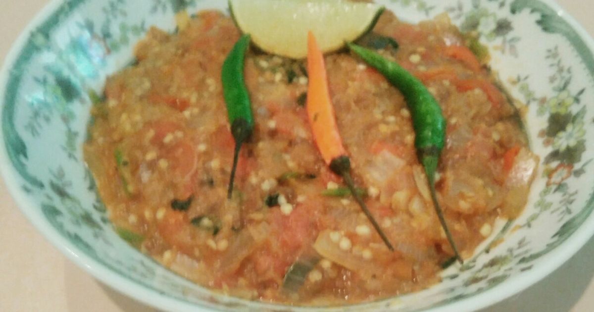 Begun Bhorta/Mashed Eggplant/Bringal Bhorta Recipe By Sangha Mondal