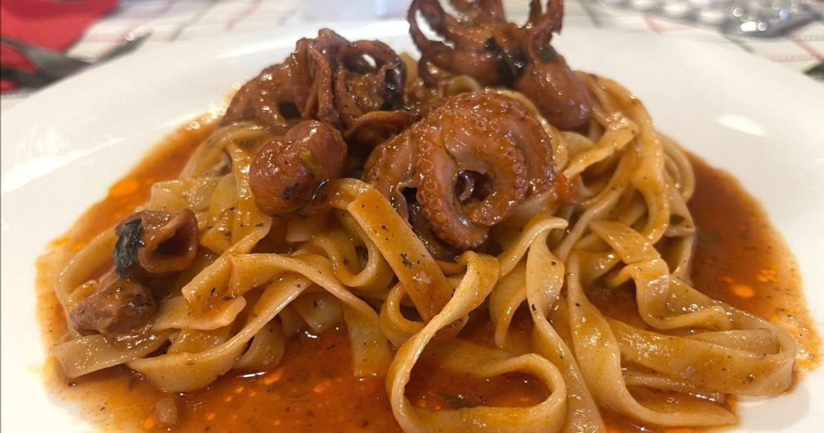 Ricetta Tagliatelle Con Polipetti E Pomodorini Freschi di Fabio Del ...