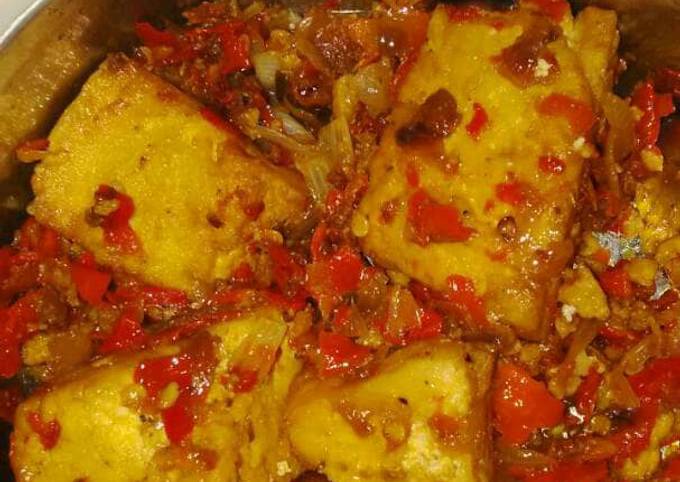 Awara with sauce Recipe by mariya Mukhtar shehu - Cookpad