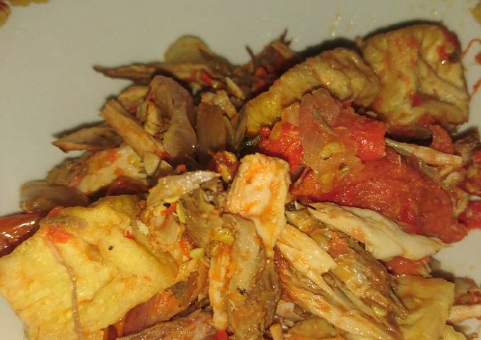 Resep Cakalang fufu (asap) dan tahu pedas oleh erwinhardika - Cookpad