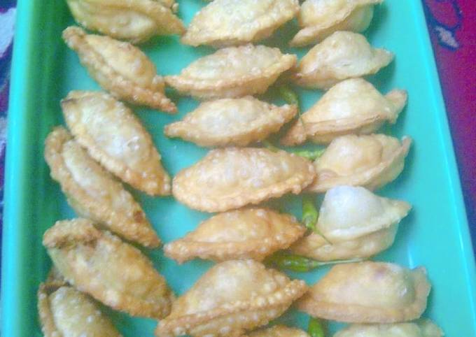 Resep Pastel renyah oleh Krisna Niken - Cookpad