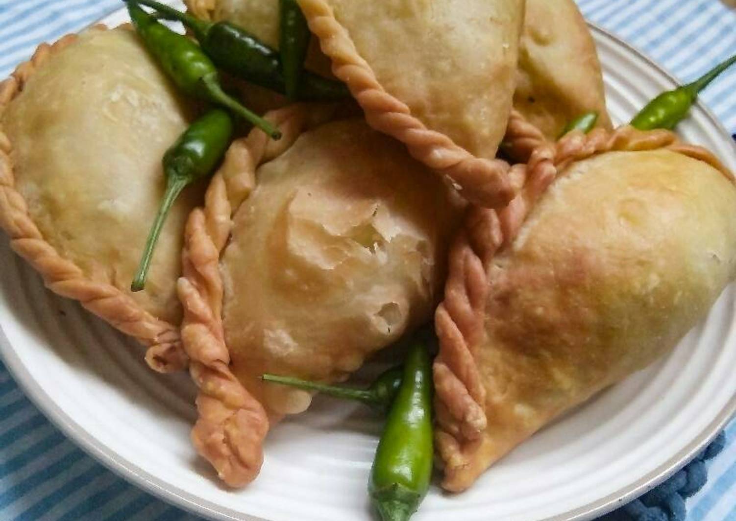 Resep Pastel kampung oleh pipitiku - Cookpad