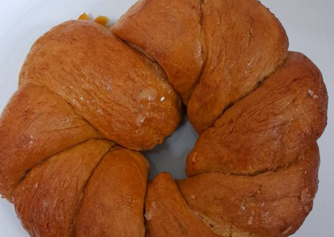 Folar de Erva Doce e Canela Receita por Branca Maria - Cookpad