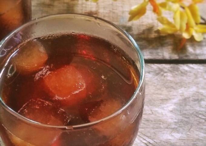 Resep Es Teh Manis oleh Arvina Harahap - Cookpad