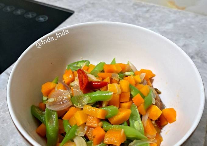 Resep Tumis Wortel Buncis oleh frida frida - Cookpad