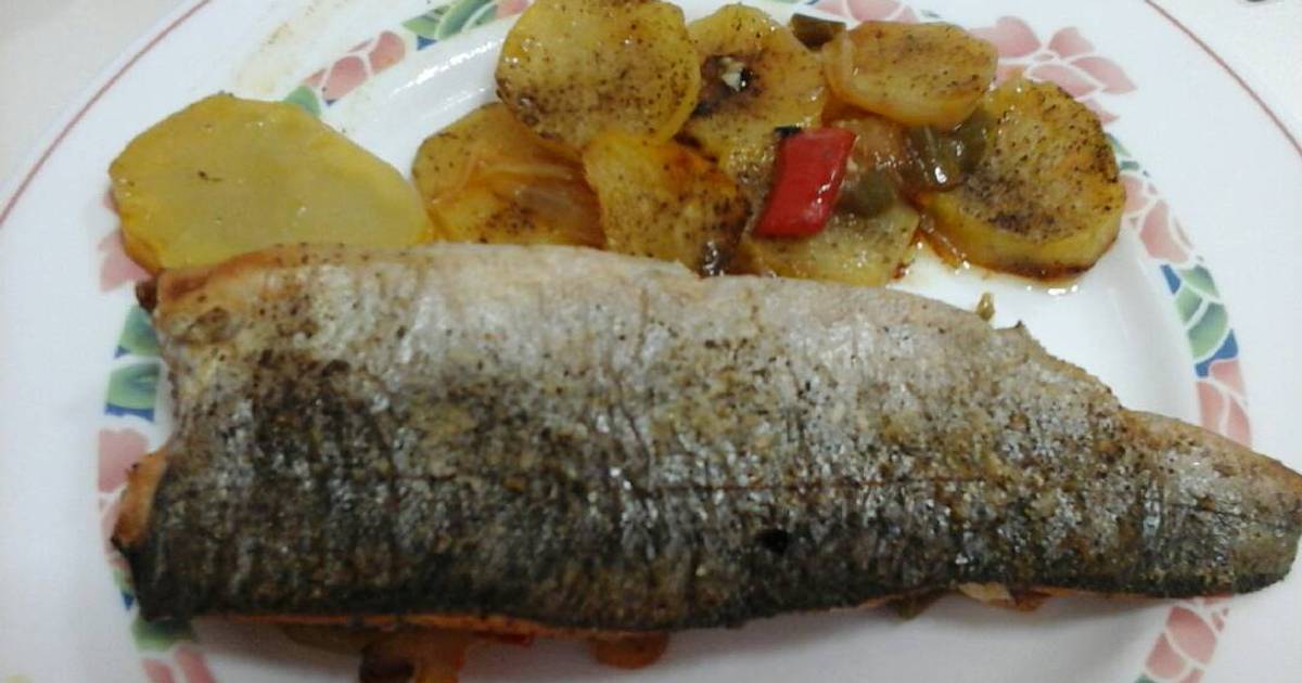 Trucha rellena con verduritas Receta de Isabel Perez Fernandez- Cookpad