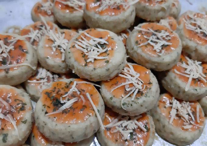 Resep Garlic Cheese Cookies oleh Nyah Pincuk - Cookpad