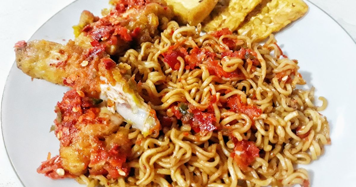 Resep Mie Goreng Geprek B**Su Kw Ala Mimi Shidqya oleh Ennerya Nurza ...