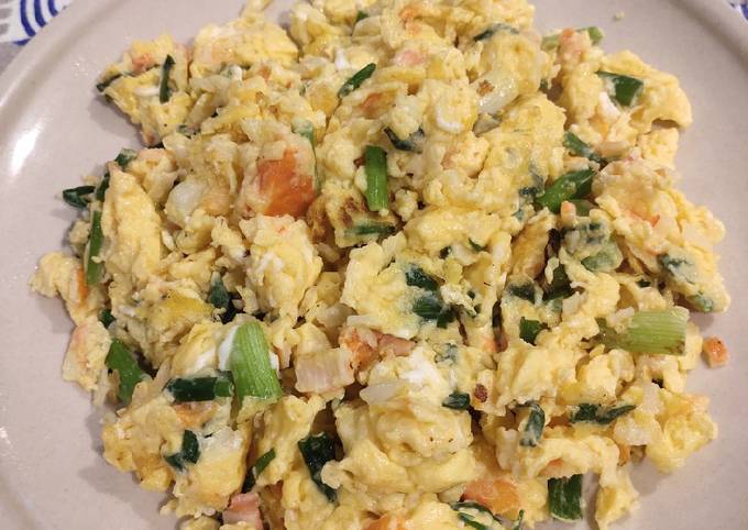 Scrambled Eggs Recipe by Meme - Cookpad