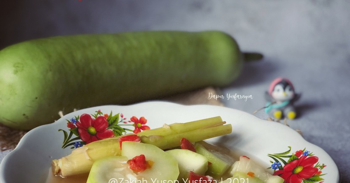 Resipi Labu Air Masak Rebus Serai oleh Dapur Yusfarisyia - Cookpad