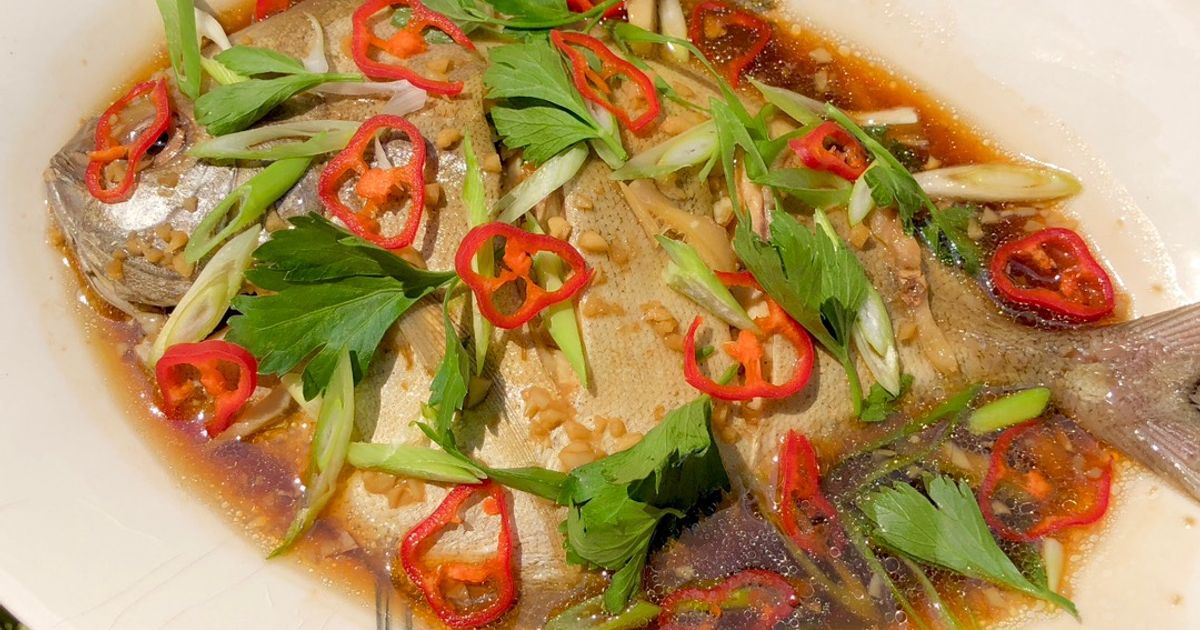 Resep ikan bawal steam jahe rumahan enak dan mudah - Cookpad