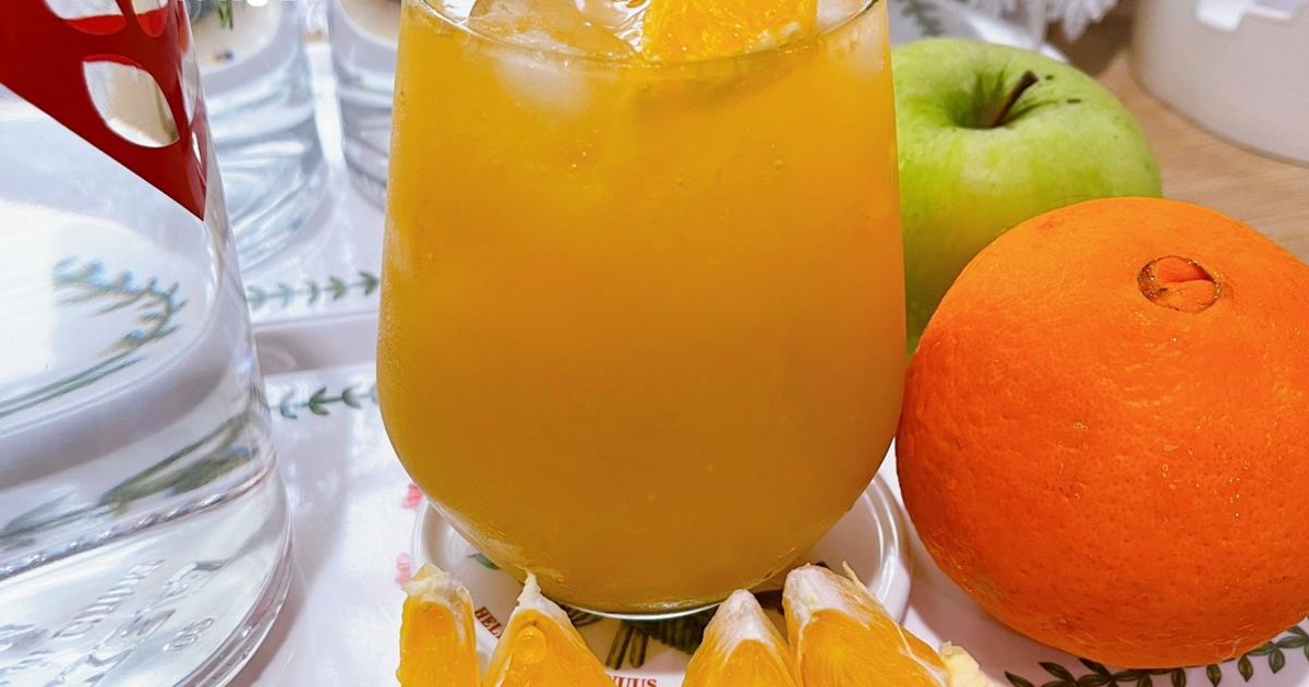 Resipi 👩‍🍳Jus Epal Oren🍏🍊 oleh Mahadiah - Cookpad