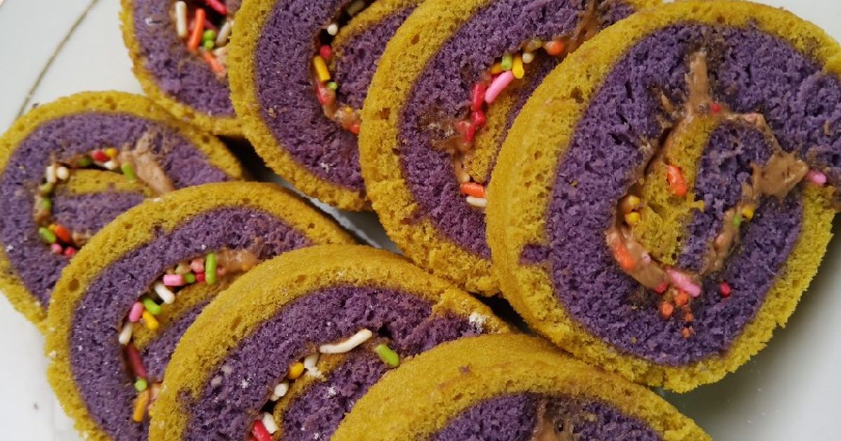 Resep Mini Roll Cake Santa Grape oleh neva - Cookpad