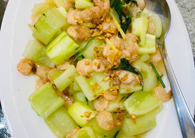 Resep Tumis timun lalapan dan udang kecil oleh DAPUR MOMMY LIVIAN CPI ...