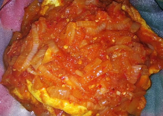 Resep Telur masak simple oleh Rosy Nawa - Cookpad