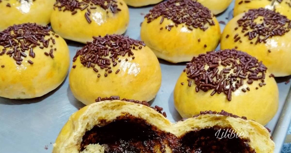 Resep Triple Choco Bun oleh LilBie - Cookpad