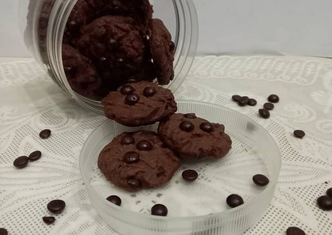 Resep Choco Chip Cookies oleh siti nuraini - Cookpad