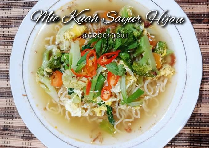 Resep Mie Kuah Sayur Hijau oleh Debora Dwi - Cookpad