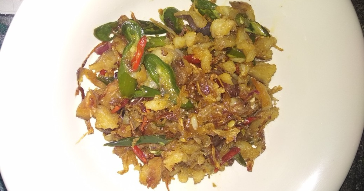 Resep Ikan Asin Jambal Roti Cabe Ijo oleh menumakansiang - Cookpad