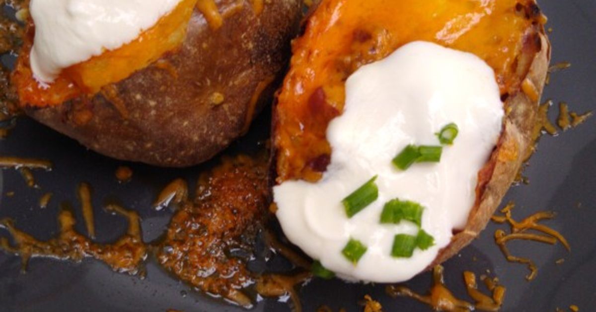 Loaded Jacket Potatoes Recipe by Amateurish Chef - Cookpad