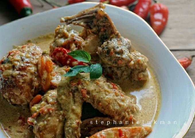 Resep Ayam Masak Santan Pedas oleh stephanielukman - Cookpad