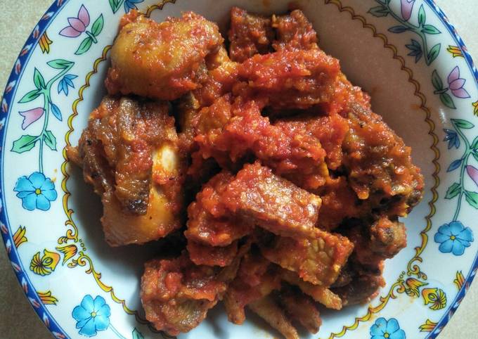 Resep Ayam + tempe sambalado😍 oleh Mama Vina😍 - Cookpad