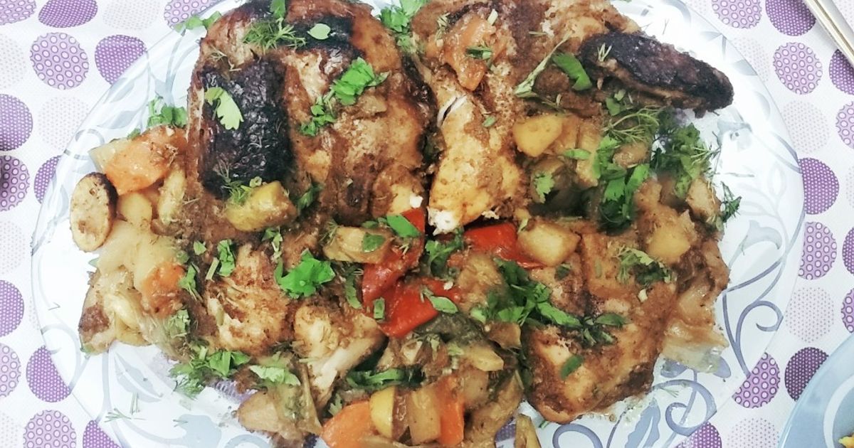 طريقة عمل فراخ مشويه بالفرن على طريقه المطاعم 👌🍗 على اصولها بطريقة سهلة ...