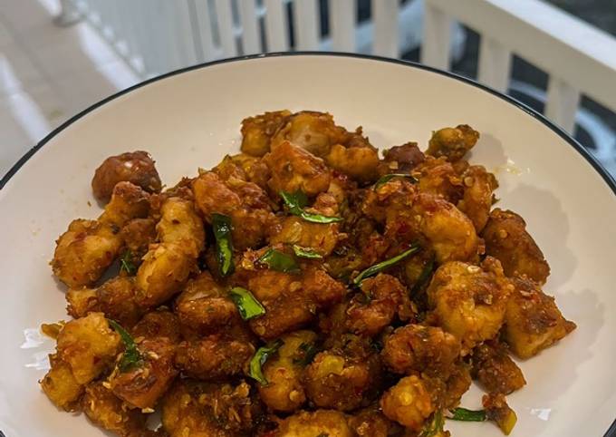 Resep Ayam Chilli Padi oleh arinahafiyyan - Cookpad