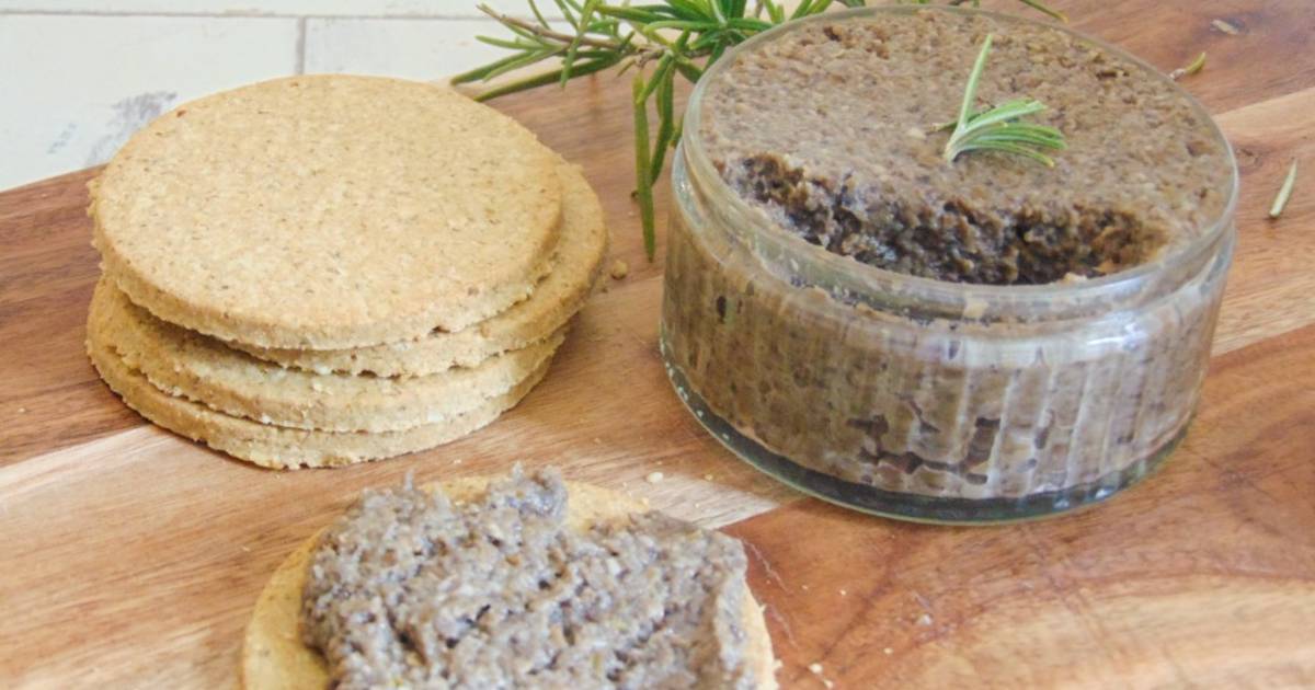 Garlic Mushroom & Lentil Pate Recipe by Sonia - Cookpad