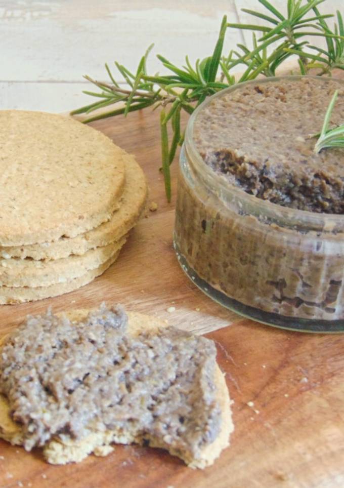 Garlic Mushroom & Lentil Pate Recipe by Sonia - Cookpad