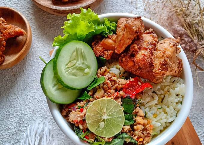 Resep Kaffir Lime Rice Bowl with Tempeh Peanut Lemon Basil Sambal and ...