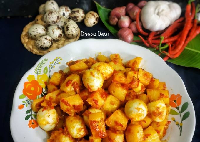 Resep Sambal Telur Puyuh Kentang oleh Dhapu Dewi - Cookpad