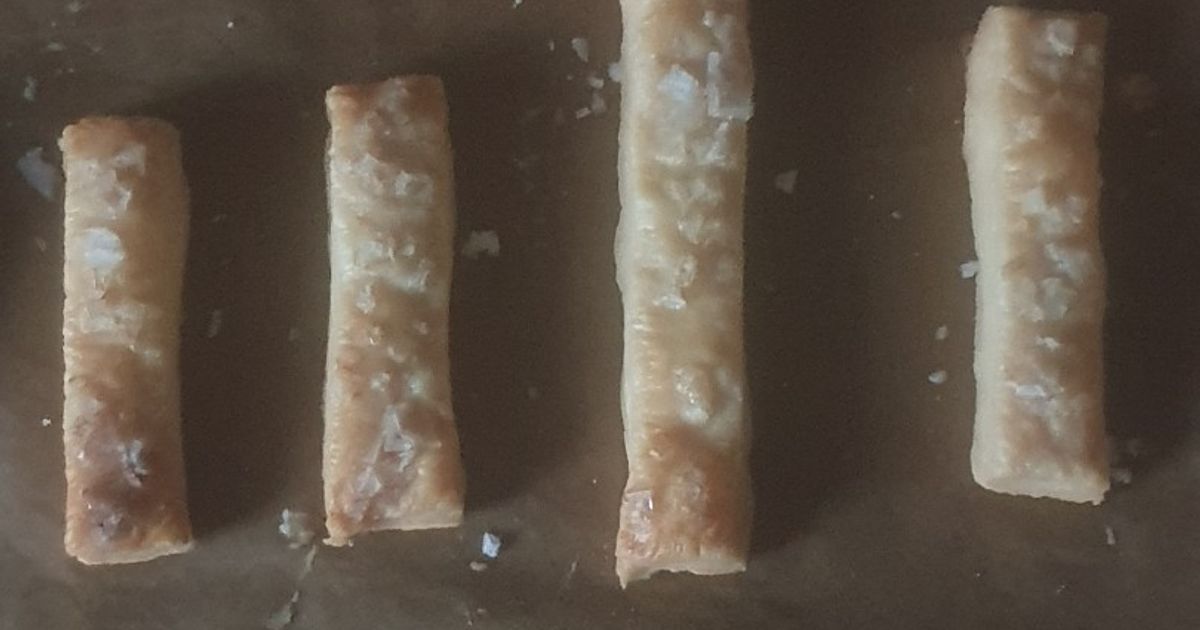Sea Salt Shortcrust Pastry Sticks Recipe by Gary Waite - Cookpad