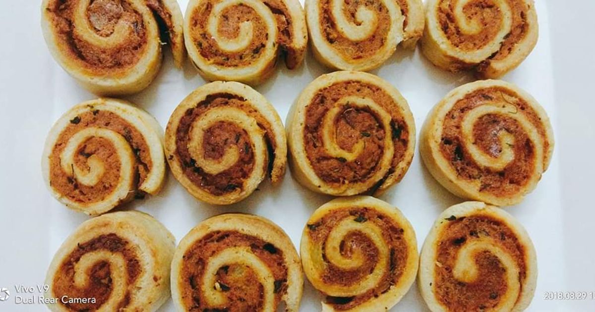 Pinwheel Samosa Recipe by SUMAN WADHWA - Cookpad
