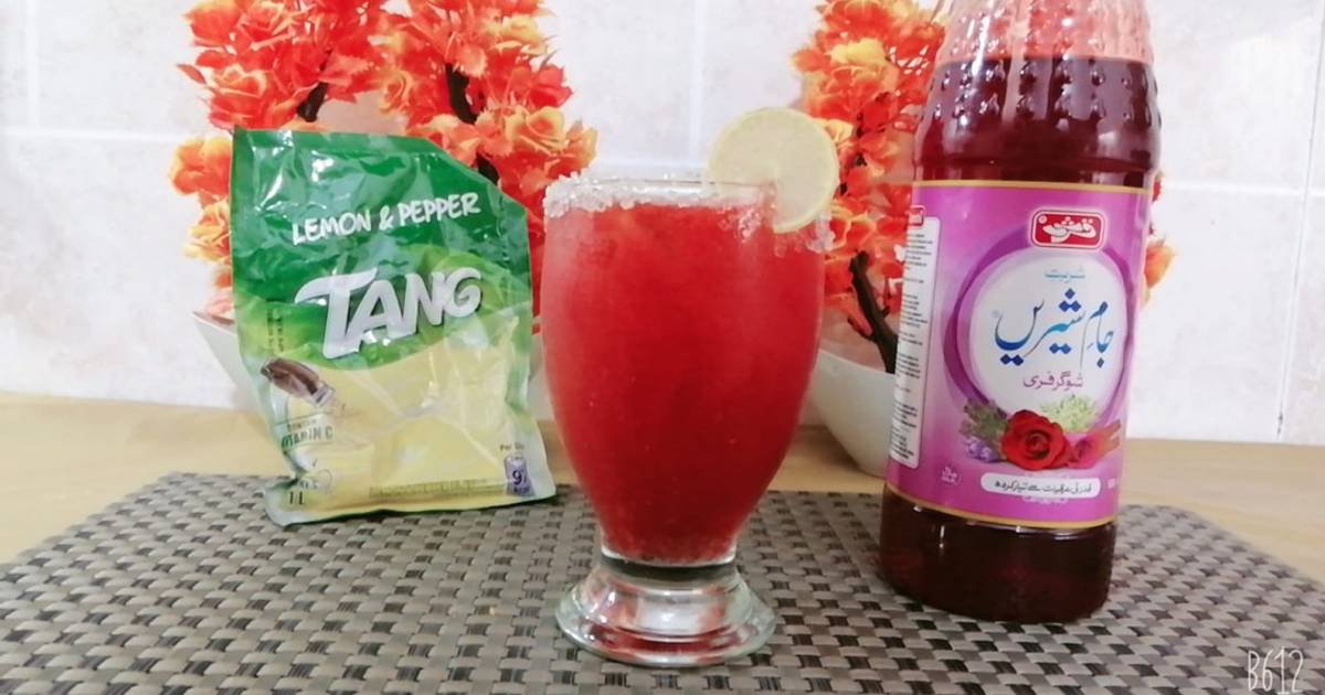 Strawberry 🍓 Lal Sharbat Recipe Recipe by Ambreen Mehmood - Cookpad