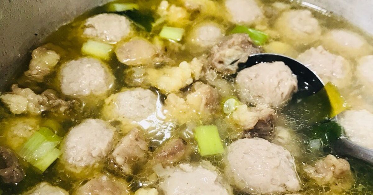 Resep Bakso Daging Sapi oleh Ayu Safitri - Cookpad