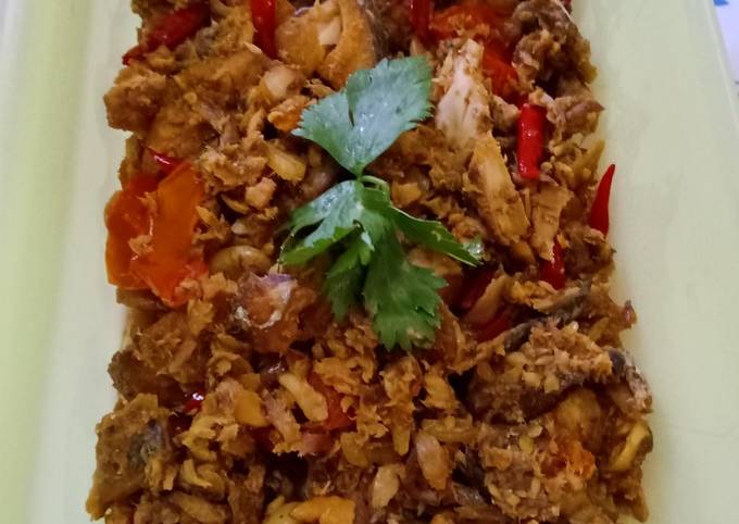 Resep Ikan Tongkol Suir Masak Pedas Oleh Atik Nayy Cookpad