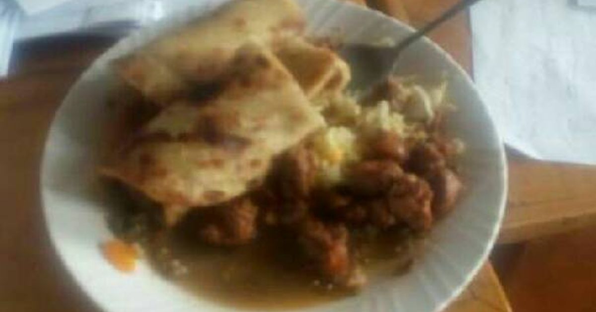 Beef Stewed Served With Chapati Recipe by dorinigoki@gmail.com - Cookpad