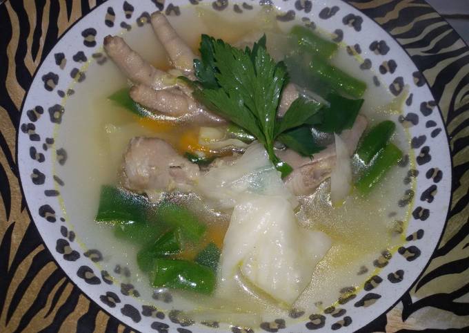 Resep Sup Ceker Ayam oleh Reski Ramadhani - Cookpad