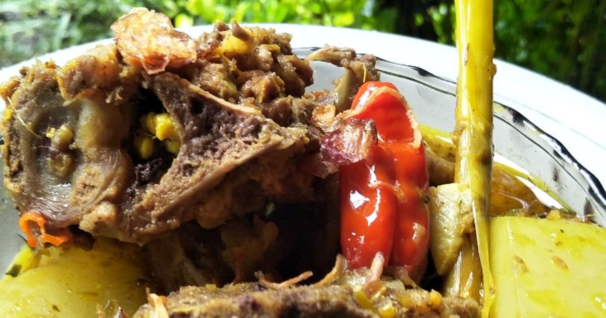 Resep Kuah Balung Babi | Ala Iluh🐷 oleh Citra Devi - Cookpad