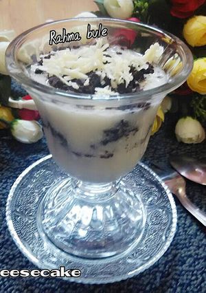 Resep Oreo Cheesecake Lumer Endess oleh Rahma Bule - Cookpad