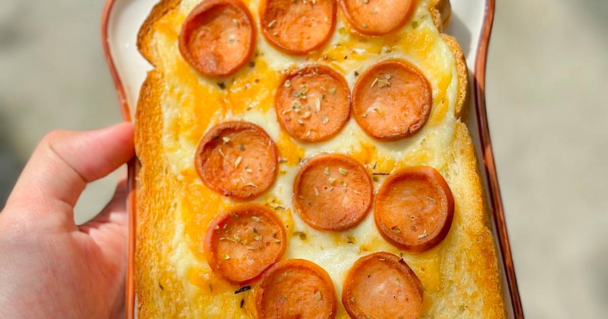 Resep Moza Sausage Toast oleh Febriyana | IG: @febbriyana - Cookpad