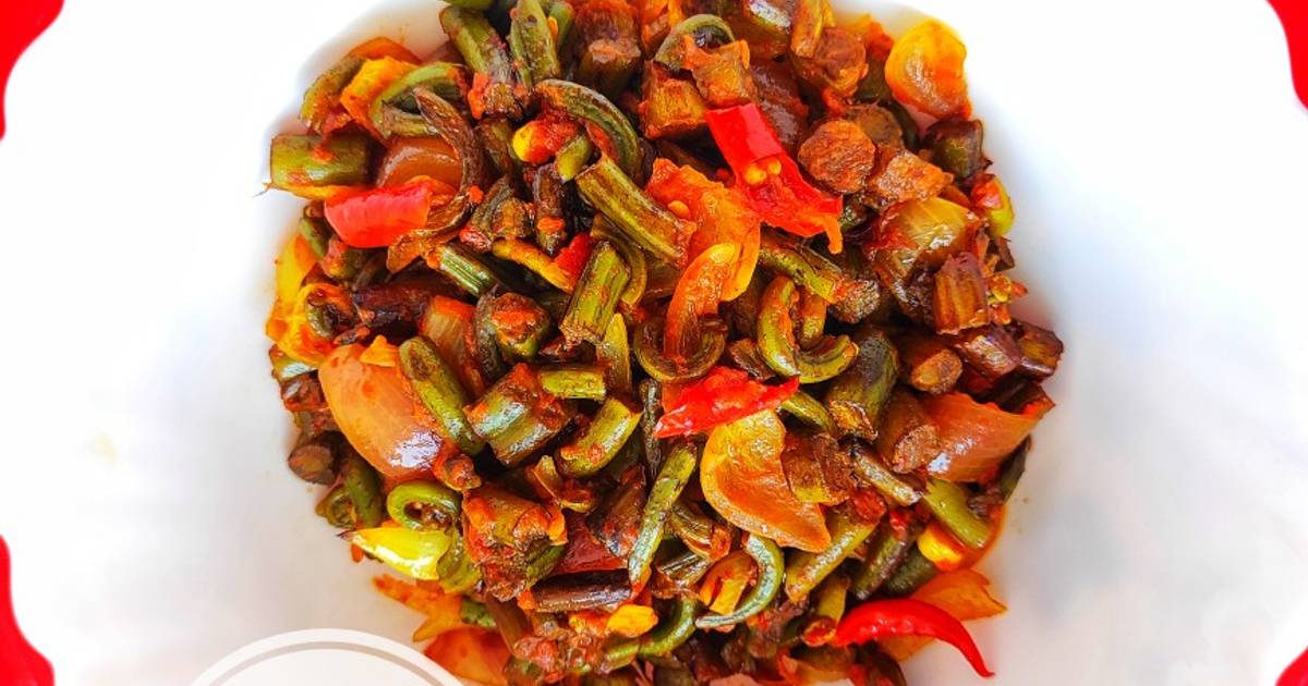 Kasrod saag (Fiddlehead ferns) Recipe by Shainuu Aroraੴ - Cookpad