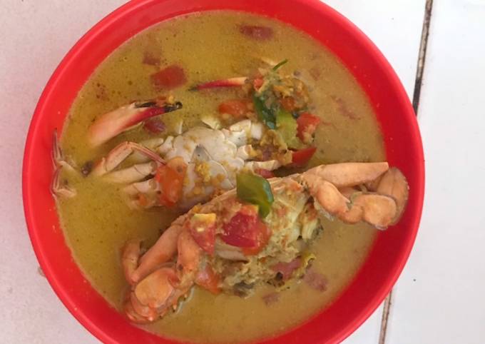 Resep Kepiting kare pedas oleh tiyas - Cookpad