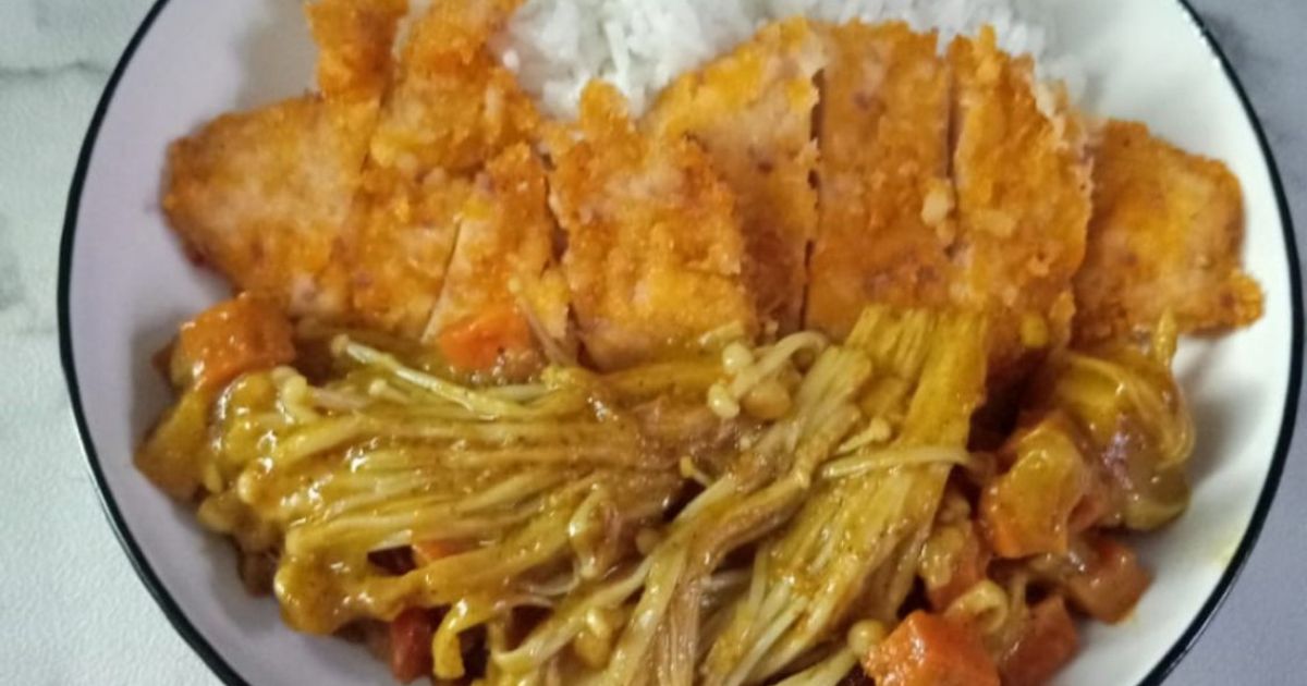 Resep Chicken Katsu Enoki Curry oleh Deffi Mom's Ahnaf - Cookpad